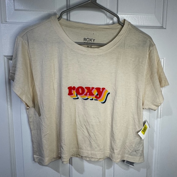 Roxy | Tops | 12 Roxy Cream Crop Tshirt With Red Logo | Poshmark
